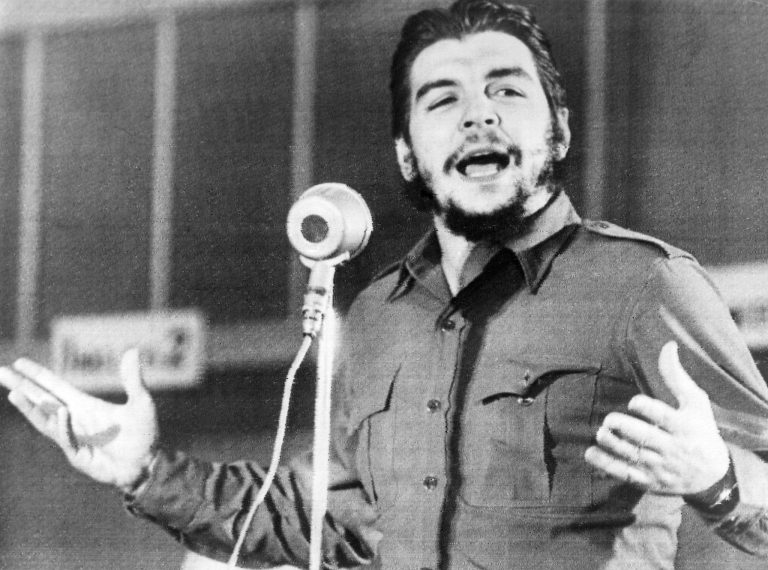 La querida presencia del Che – El Popular